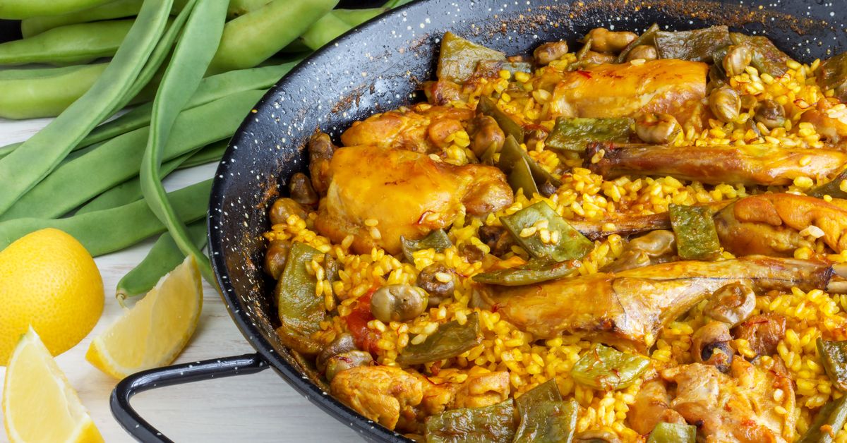 Els 10 ingredients de l'autèntica paella valenciana - À Punt