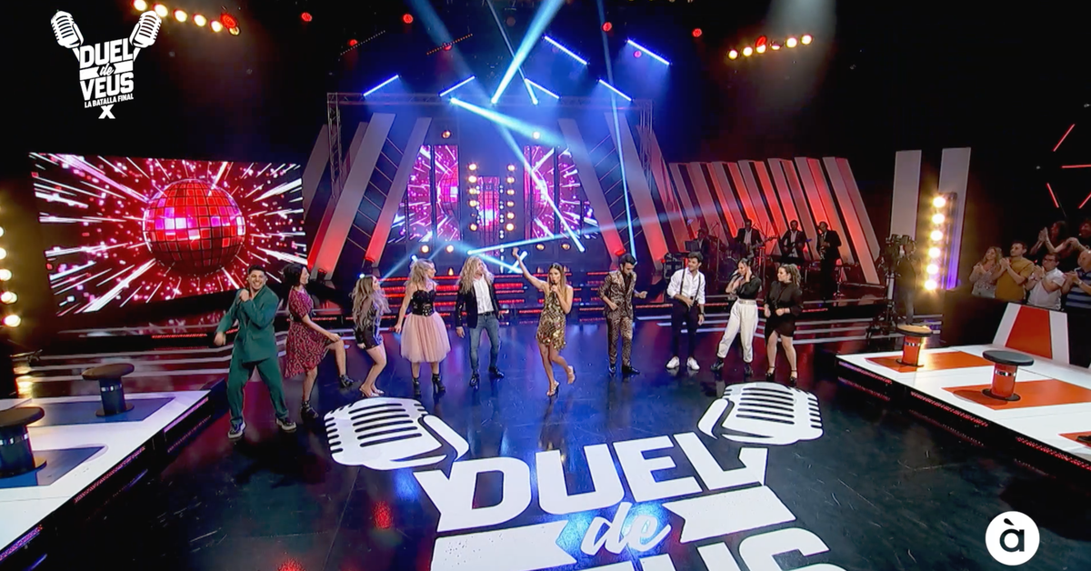 Àlex Blanquer & concursants: ‘Can’t stop the music’ - À Punt