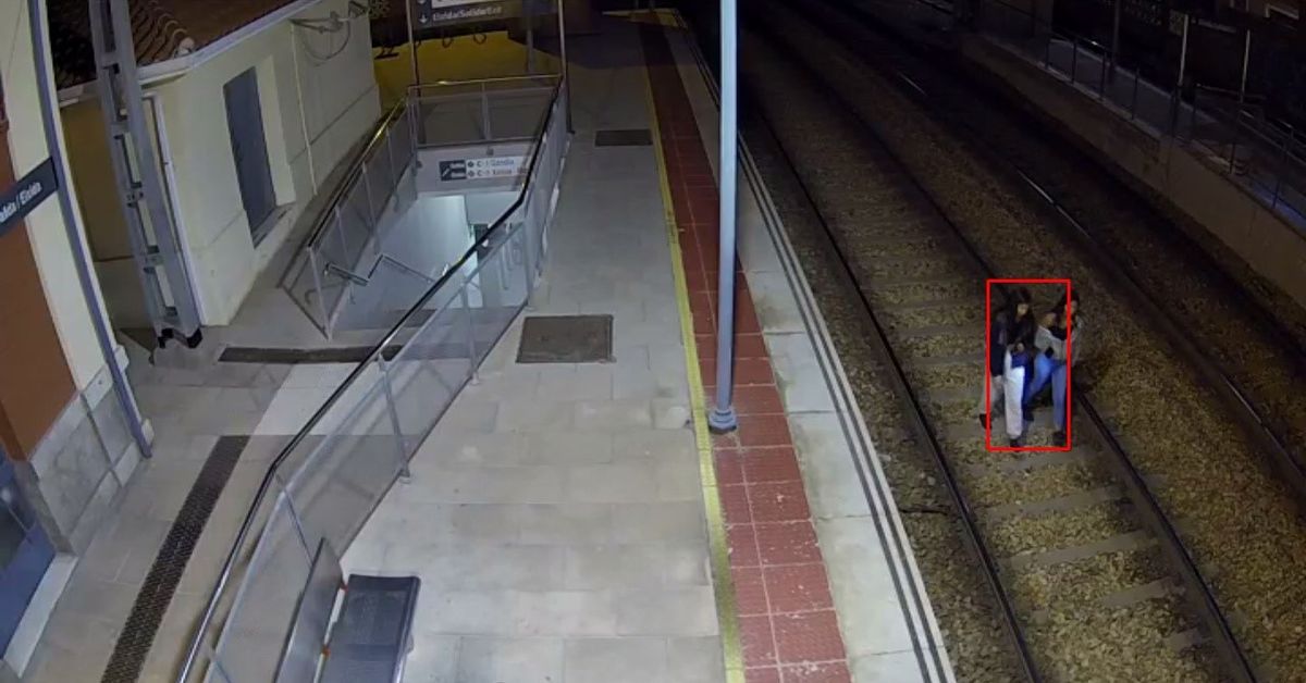 Renfe estrena sistemes intel·ligents de videovigilància als rodalies de ...