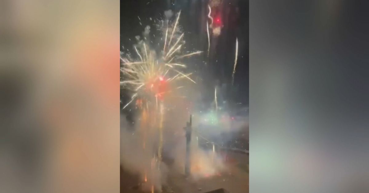 La mascletà més gran en la història de les Falles fa tremolar Mislata ...