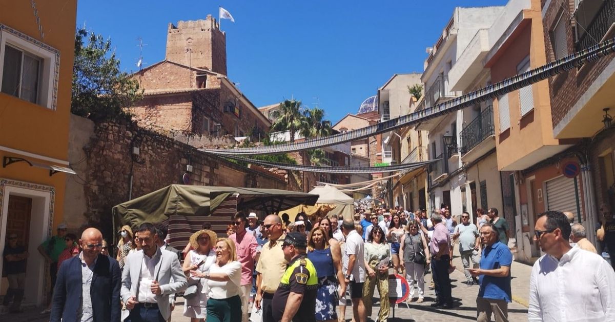 La cirera, protagonista de fires i festes a la Vall de Gallinera, Serra ...